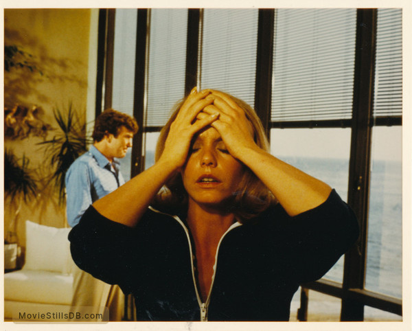 Looker - Publicity still of Albert Finney & Susan Dey