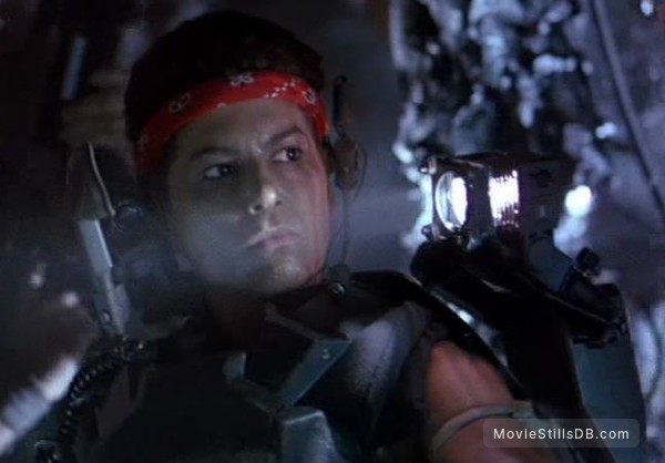 Aliens - Publicity still of Jenette Goldstein