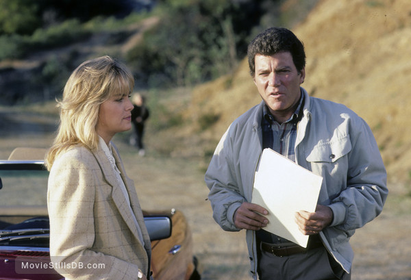 T.J. Hooker - Episode 4x17 publicity still of William Shatner & Sharon ...