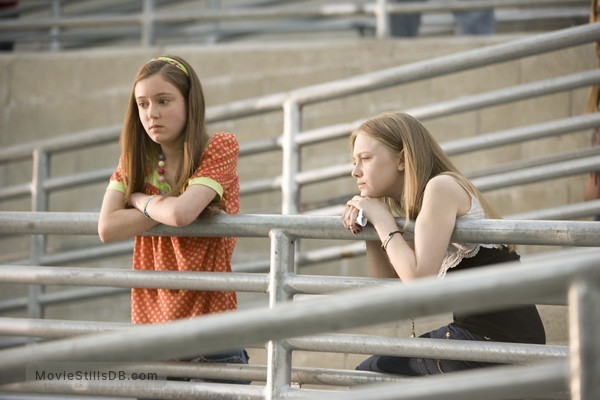 Winged Creatures - Publicity still of Dakota Fanning & Hayley McFarland