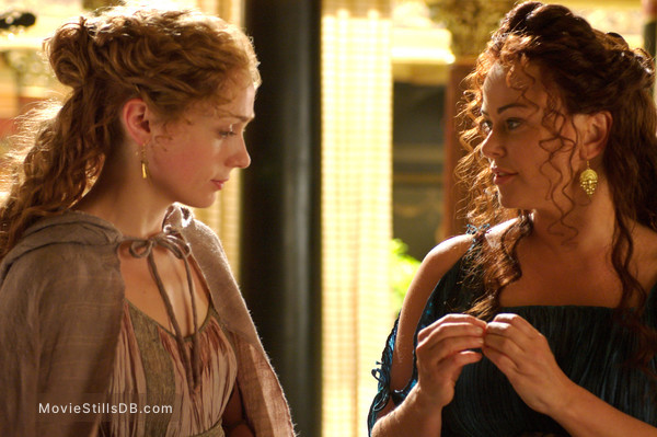 Rome - Episode 2x05 publicity still of Kerry Condon & Polly Walker