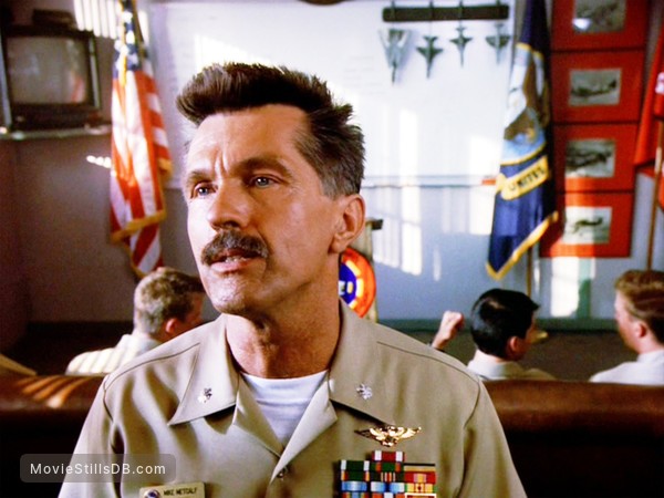 Top Gun - Publicity still of Tom Skerritt