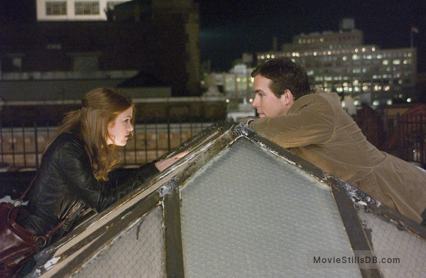 Definitely, Maybe - Publicity still of Isla Fisher & Ryan Reynolds