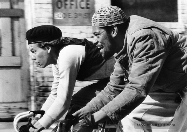 Quicksilver - Publicity still of Kevin Bacon & Laurence Fishburne