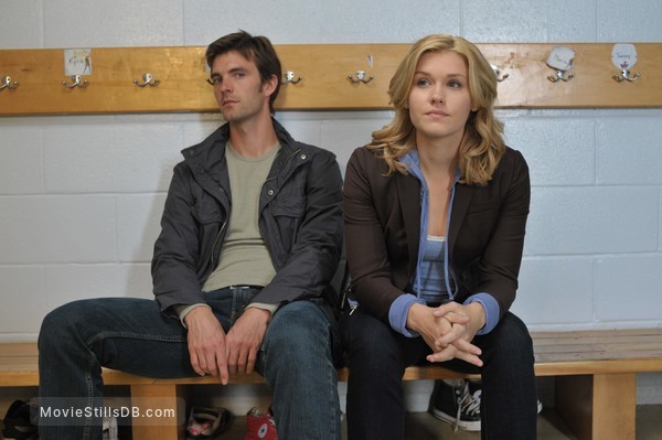 Lucas Bryant And Emily Rose