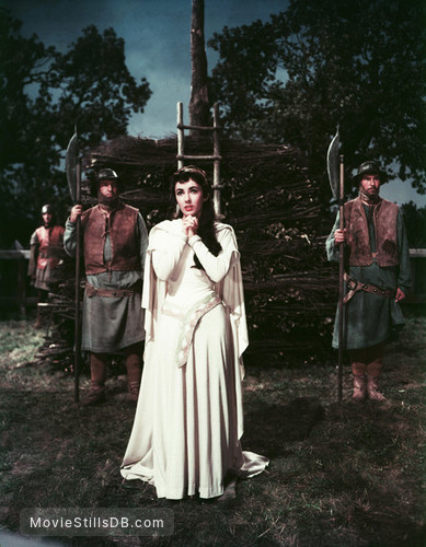 Ivanhoe - Publicity still of Elizabeth Taylor