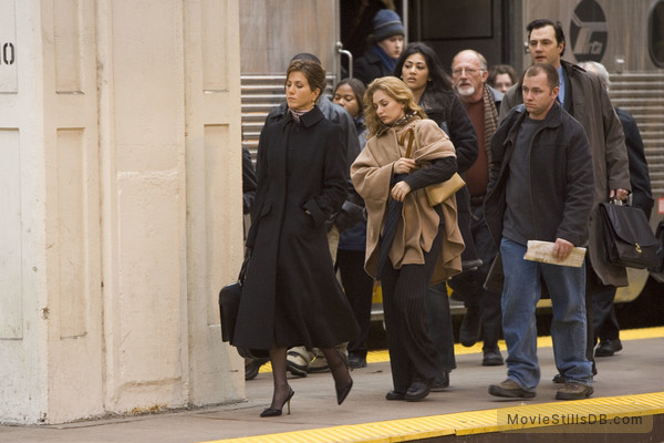 Derailed - Publicity still of Jennifer Aniston & David Morrissey