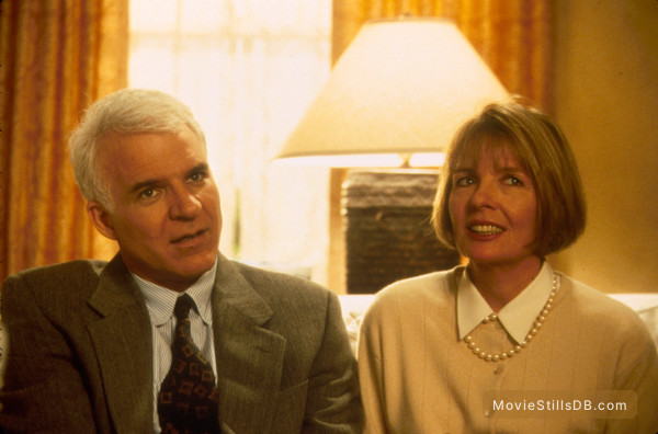 Father of the Bride Part II - Publicity still of Steve Martin & Diane ...