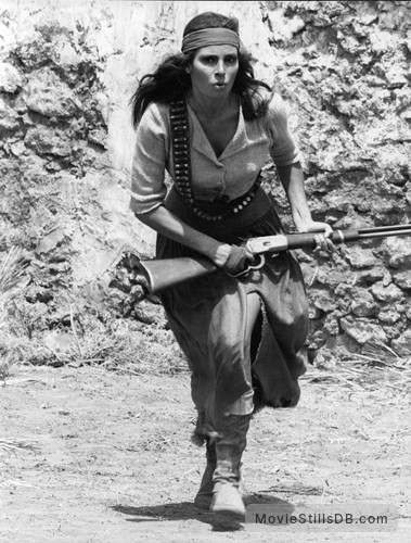 100 Rifles - Publicity still of Raquel Welch