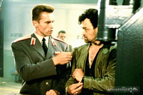 Red Heat - Publicity still of Arnold Schwarzenegger & Ed O'Ross