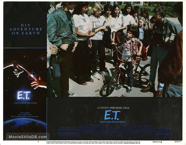 E.T.: The Extra-Terrestrial - Lobby card with Henry Thomas & Robert ...