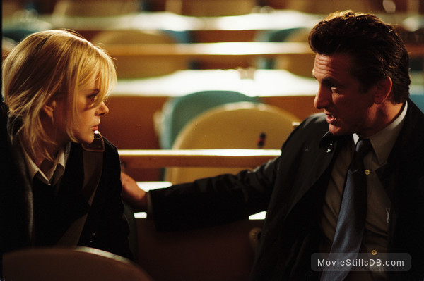 The Interpreter - Publicity still of Sean Penn & Nicole Kidman