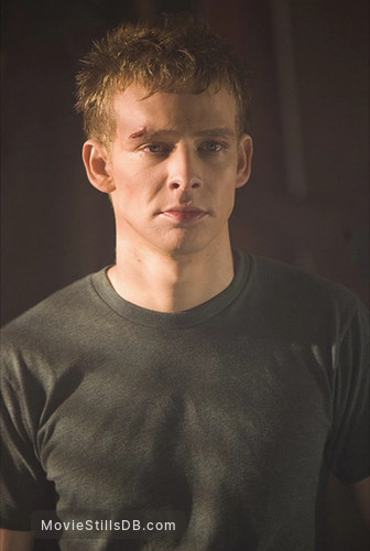 AVPR: Aliens vs Predator - Requiem - Publicity still of Johnny Lewis