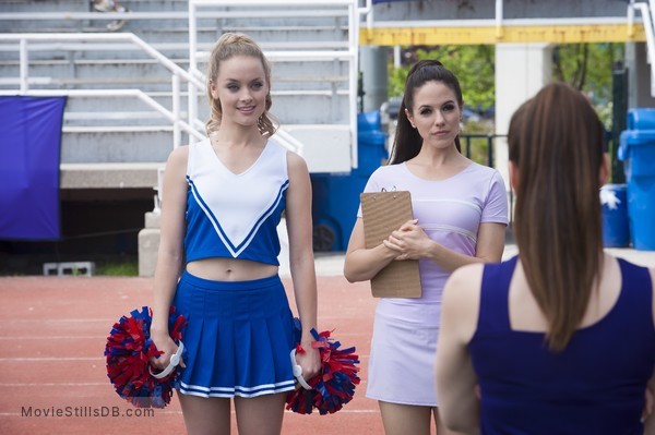 Anna Silk Lost Girl Blue Eyes