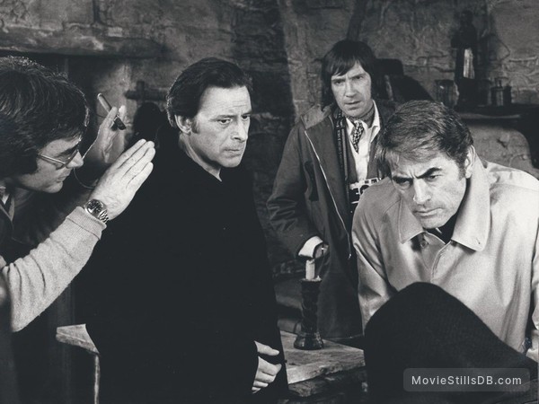 The Omen - Publicity still of Gregory Peck & David Warner