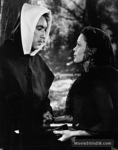Back to Bataan - Publicity still of Anthony Quinn & Fely Franquelli