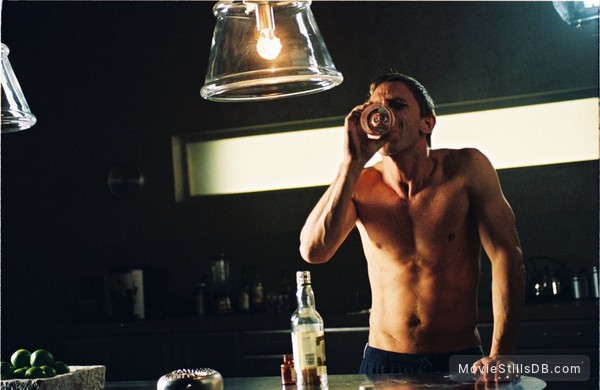 Layer Cake - Publicity still of Daniel Craig
