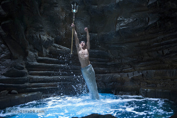 Mako Mermaids - Episode 1x25 publicity still of Chai Hansen