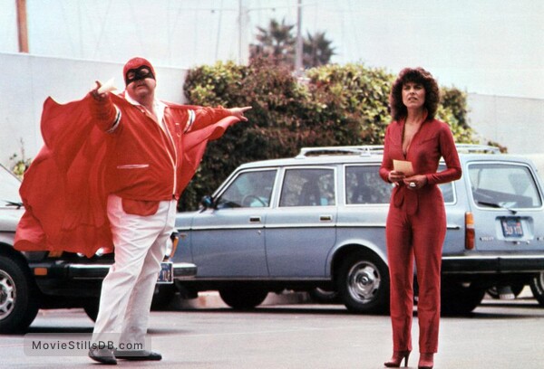 The Cannonball Run - Publicity still of Dom DeLuise & Adrienne Barbeau