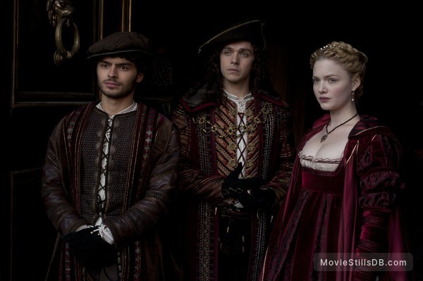 The Borgias - Episode 3x08 publicity still of Holliday Grainger ...