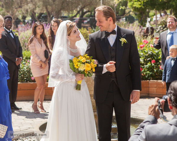 The Wedding Do Over - Publicity still of Jen Lilley