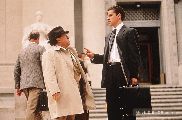 The Rainmaker - Publicity still of Danny DeVito & Matt Damon