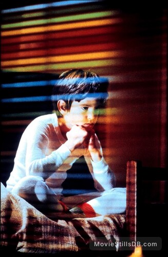 E.T.: The Extra-Terrestrial - Publicity still of Henry Thomas