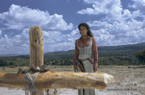 Bandidas - Publicity still of Salma Hayek