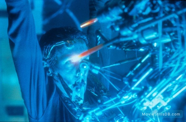 Virus - Publicity still of Jamie Lee Curtis