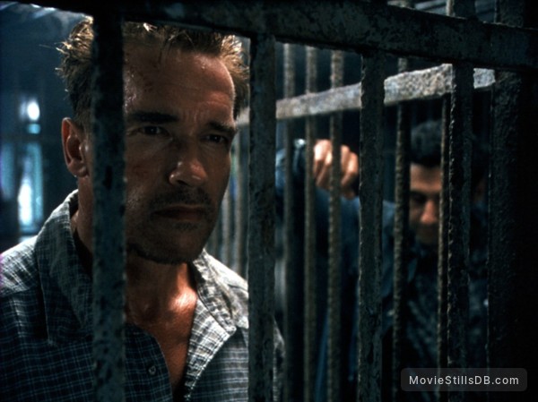 Collateral Damage - Publicity still of Arnold Schwarzenegger