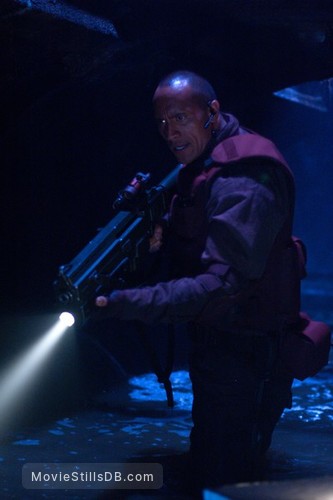 Doom - Publicity still of Dwayne Johnson