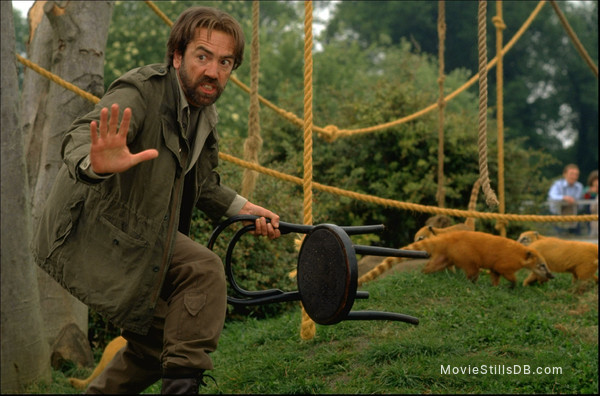 Fierce Creatures - Publicity still of Robert Lindsay