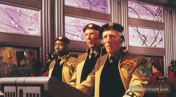 The Fifth Element - Publicity still of Al Matthews & Brion James