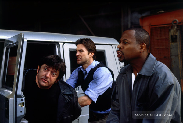 Blue Streak - Publicity still of Martin Lawrence & Luke Wilson