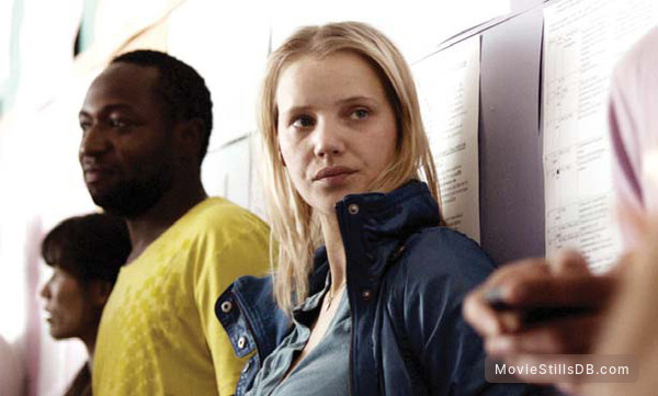 Elles - Publicity still of Joanna Kulig