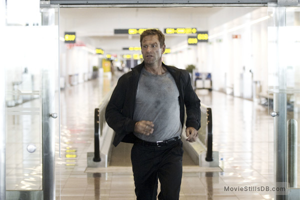 The Expatriate - Publicity still of Aaron Eckhart