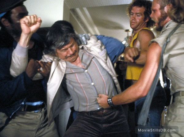 Death Wish II - Publicity still of Charles Bronson & Stuart K. Robinson