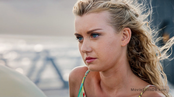 Isabel Durant Mako Mermaids Mako: Island Of Secrets Takes Queensland