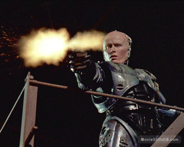 RoboCop - Publicity still of Peter Weller